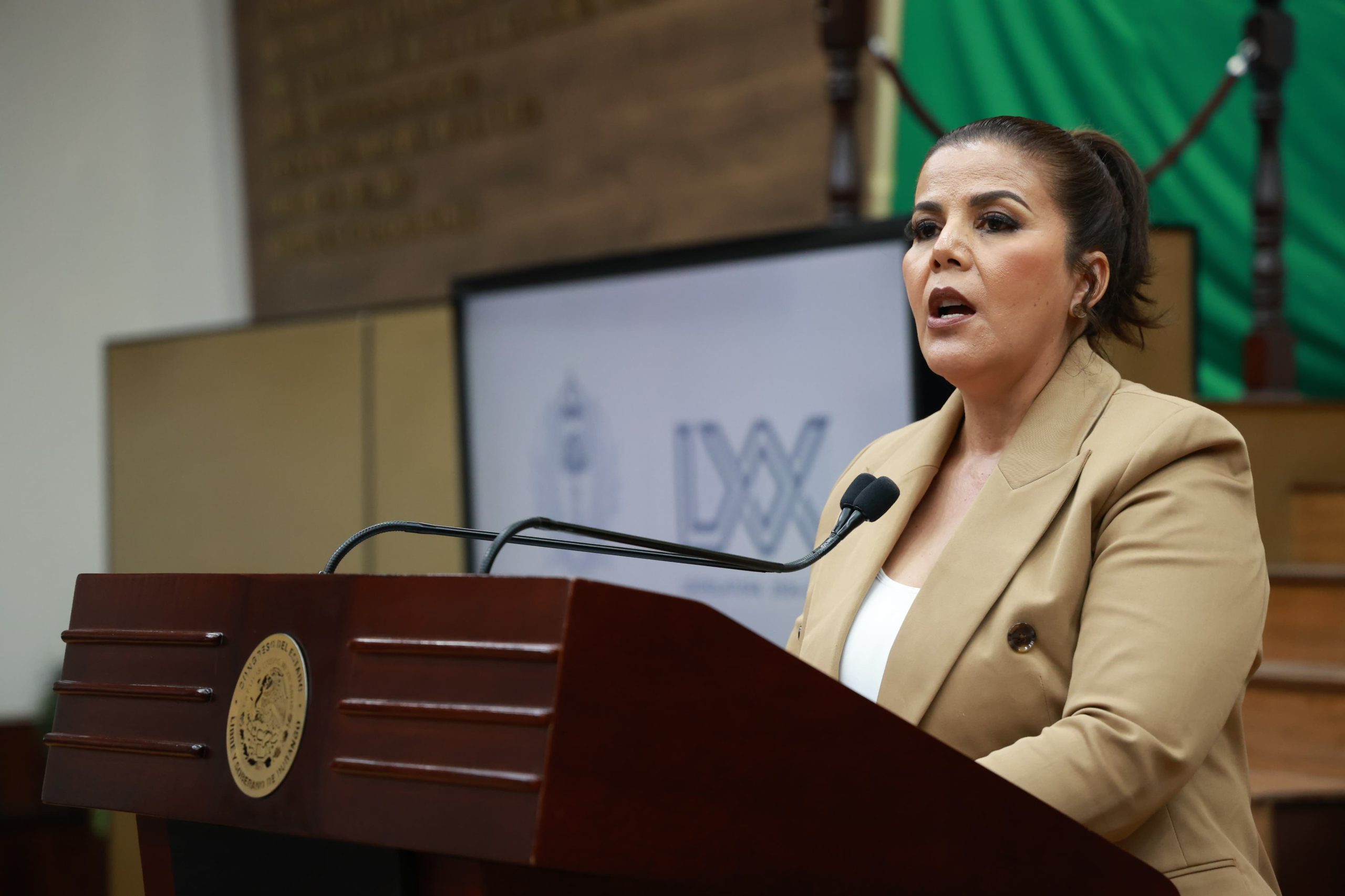 Pide Verónica González fortalecer apoyo a migrantes retornados – La ...
